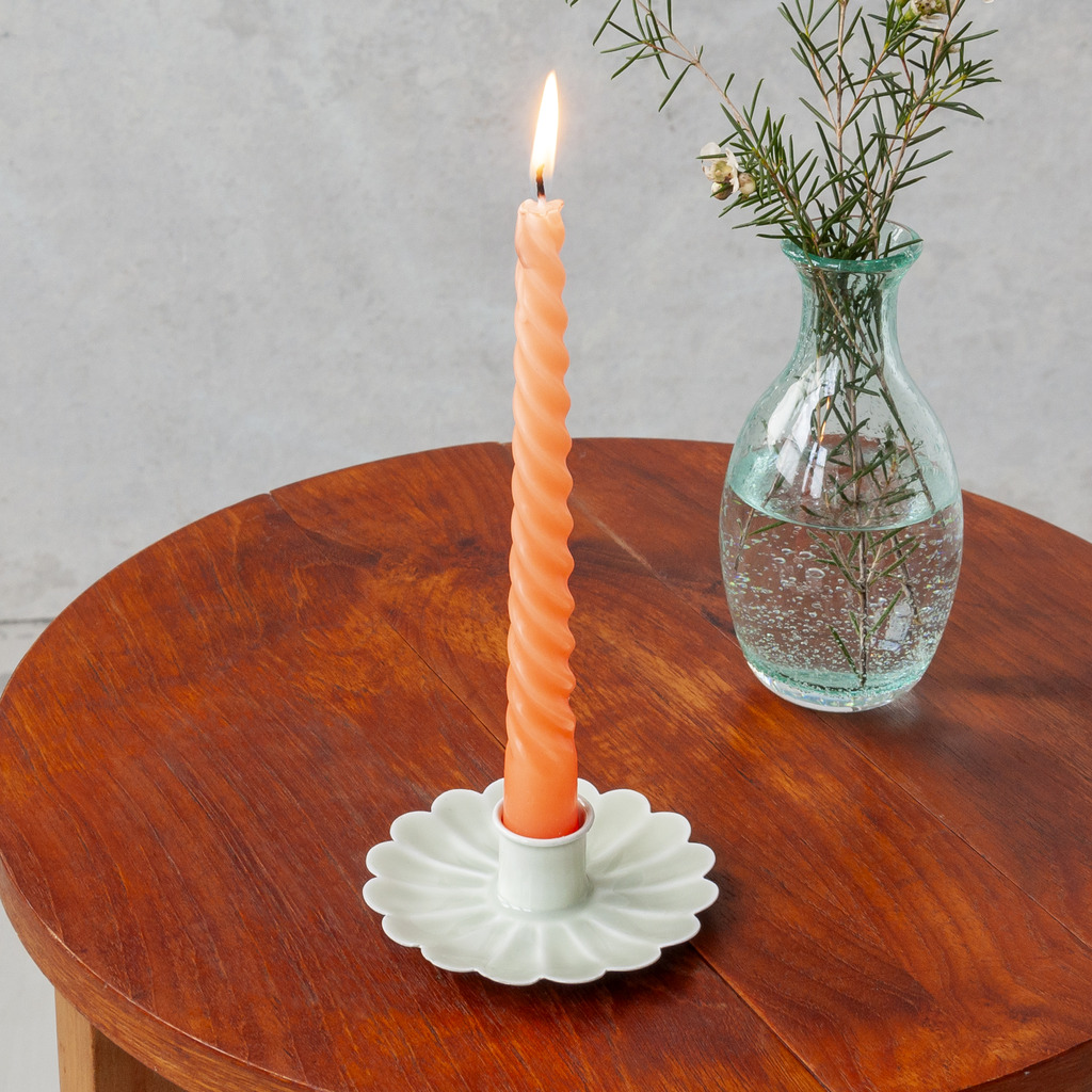 Enamel flat flower candle holder - Light grey | ﻿Rex London