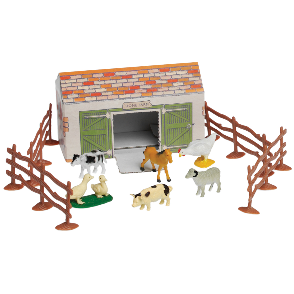 TRADITIONAL FARMYARD PLAY SET | ﻿Rex London