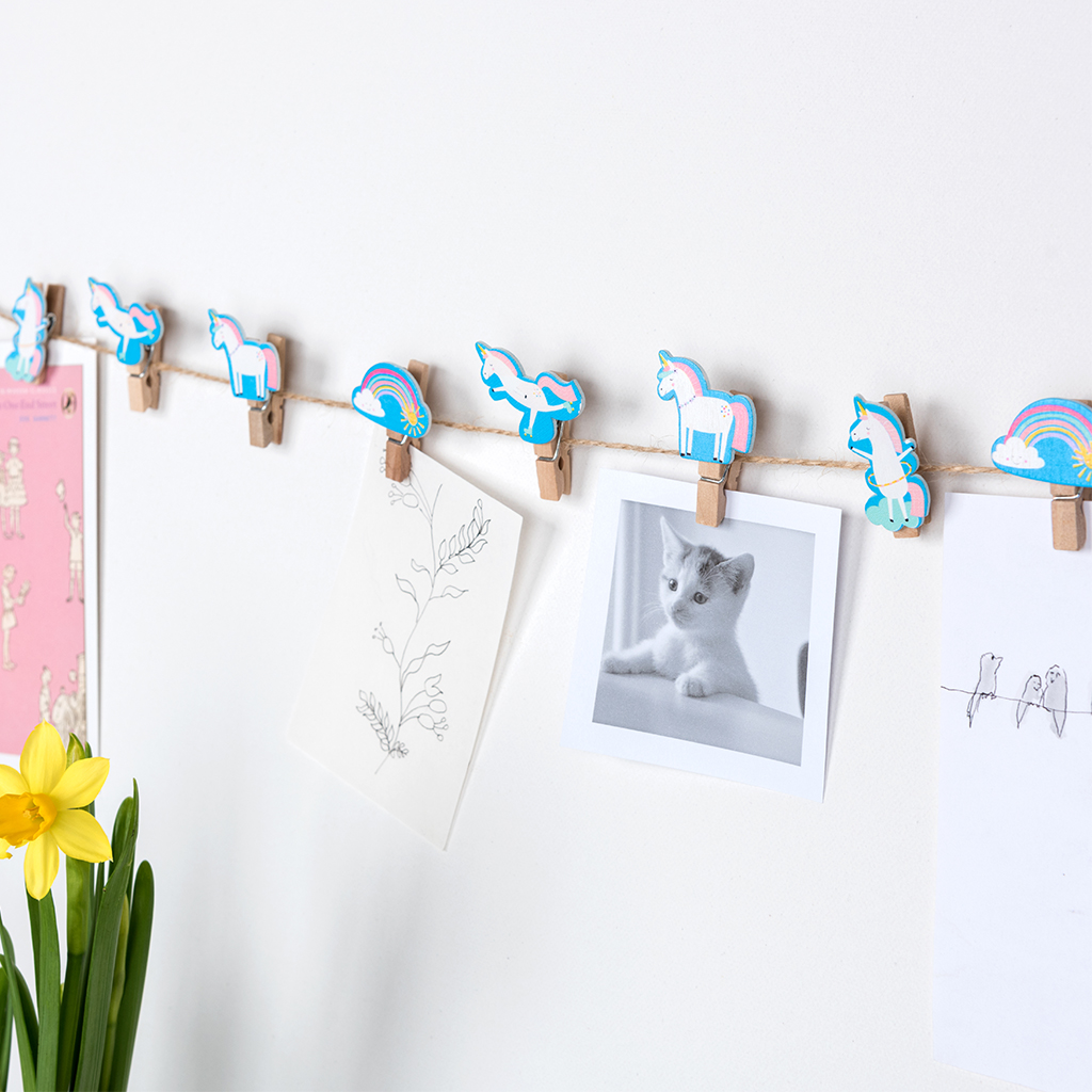 MAGICAL UNICORN WOODEN PEGS (STRING OF 10) | ﻿Rex London