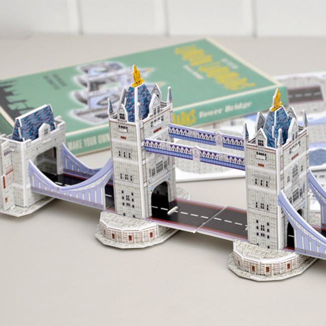 MAKE YOUR OWN LANDMARK TOWER BRIDGE | ﻿Rex London