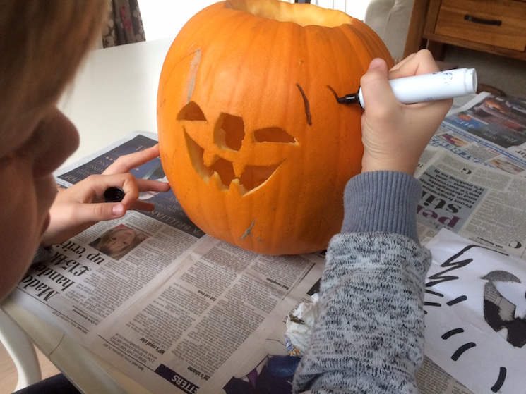 How to carve a Halloween pumpkin | Rex London blog