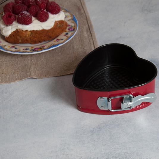 Red Heart Shaped Cake Tin Small | ﻿Rex London