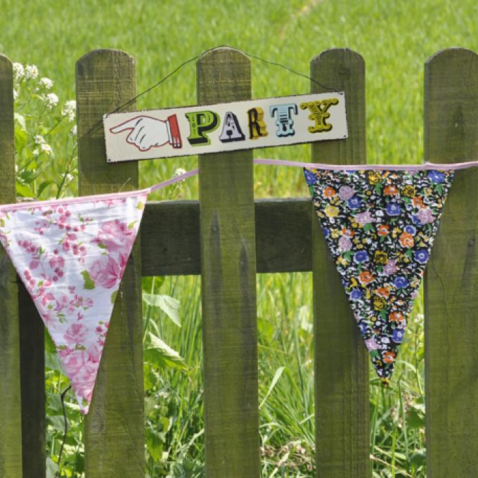 Vintage Floral Washable Cotton Bunting | ﻿Rex London