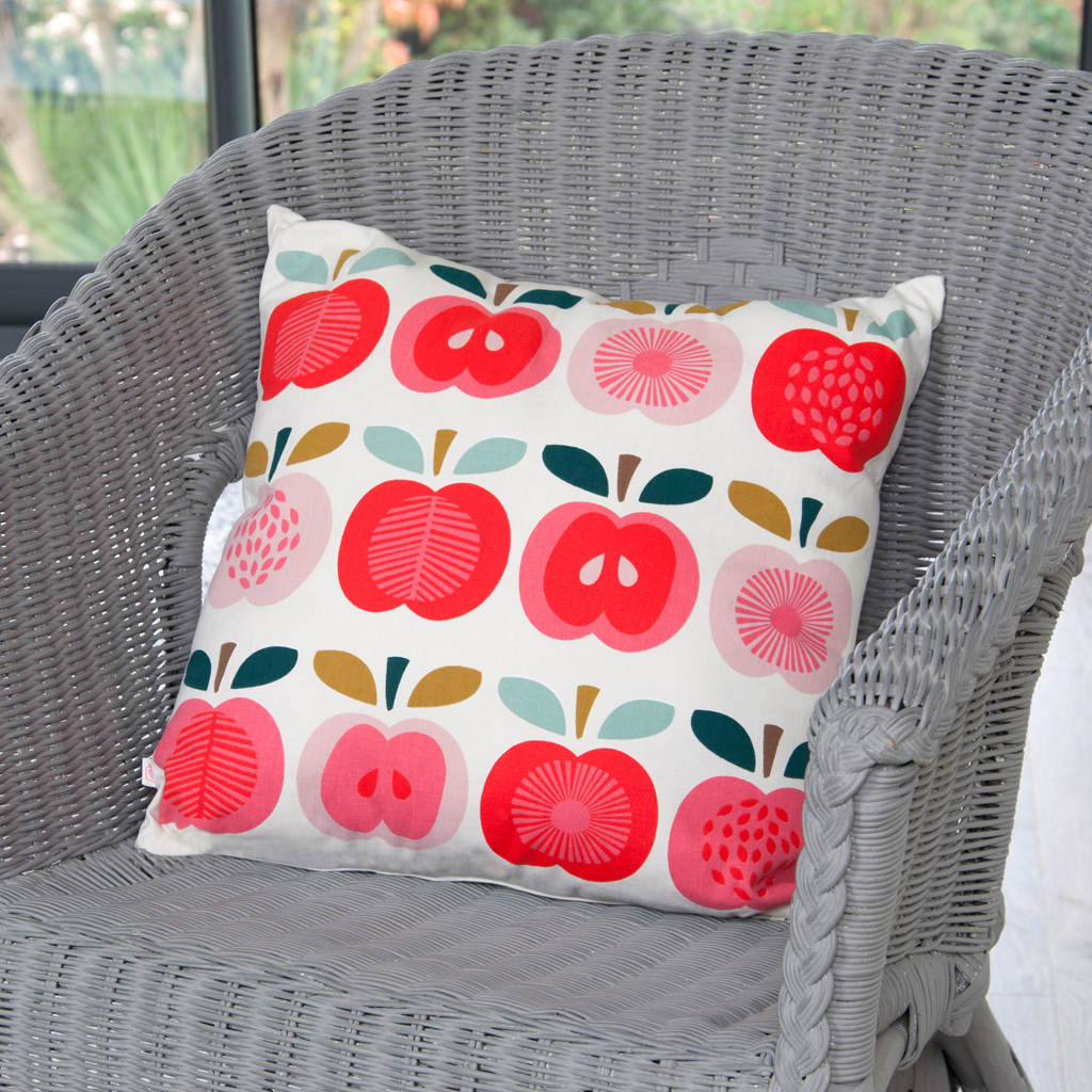 Vintage Apple Cushion | ﻿Rex London