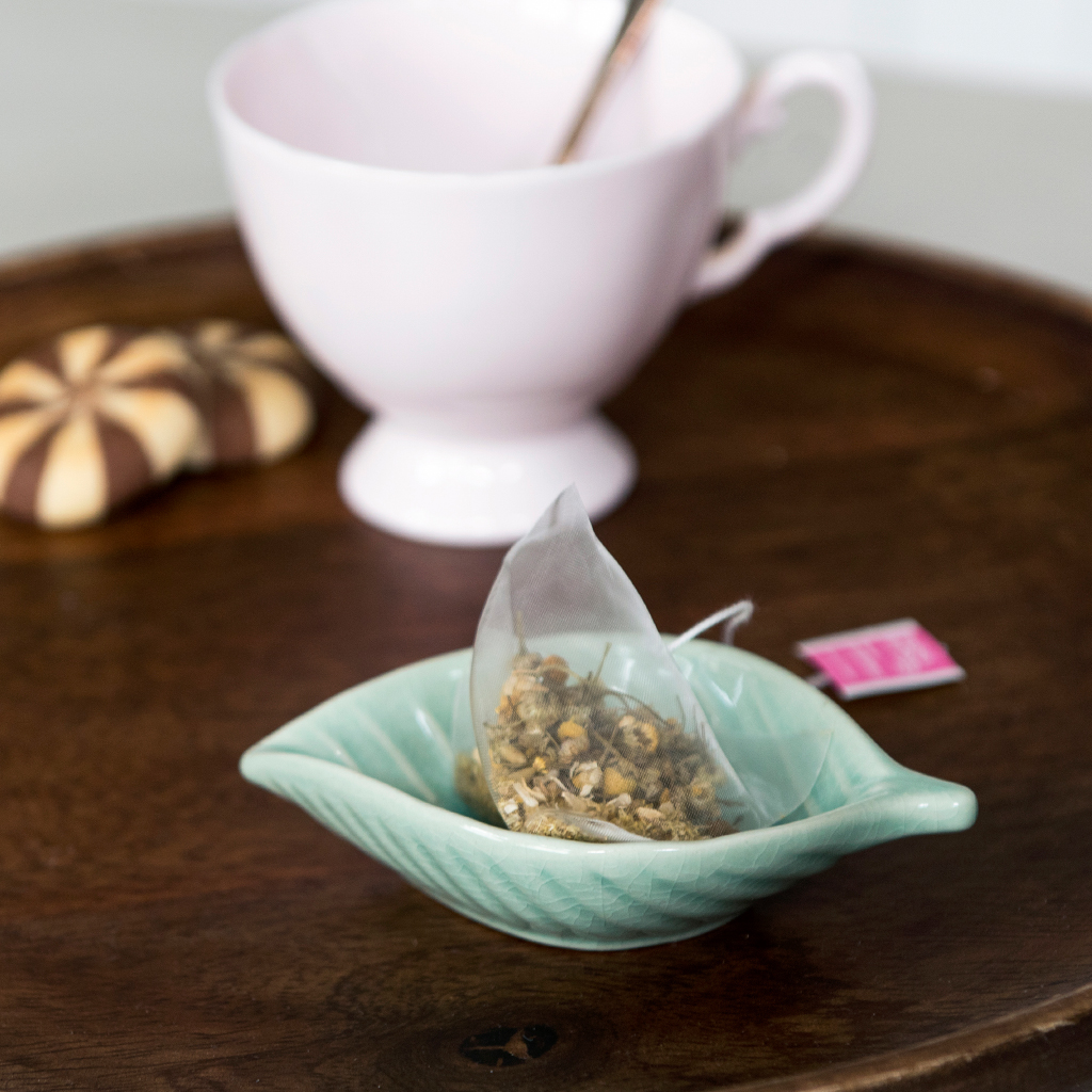 Aqua Marine Leaf Teabag Holder | Rex London