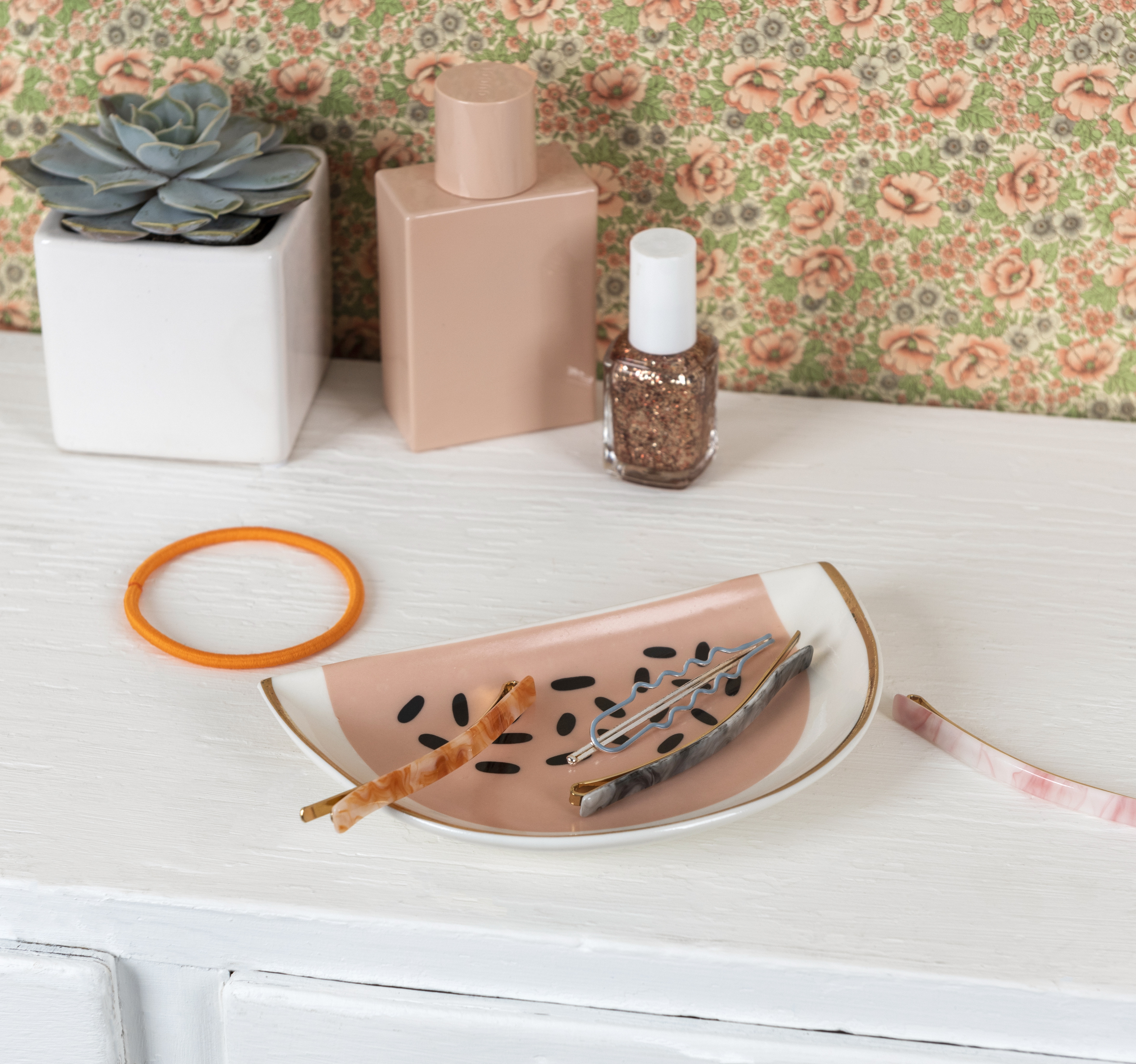 7 stylish ways to use a trinket tray | Rex London blog